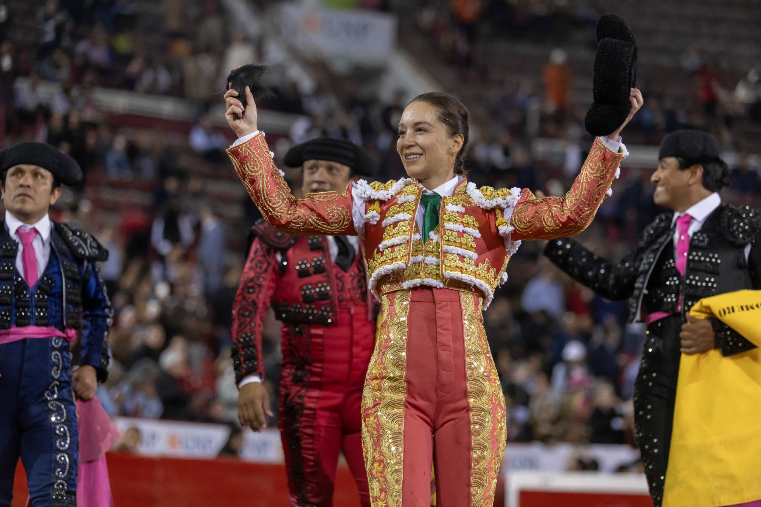 Oreja para Rocío Morelli, vuelta de Paola San Román y toro vivo a Hilda ...